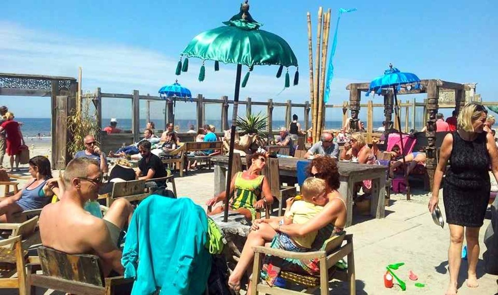 Elements Beach: voor het perfecte vakantiegevoel - De Buik van Rotterdam