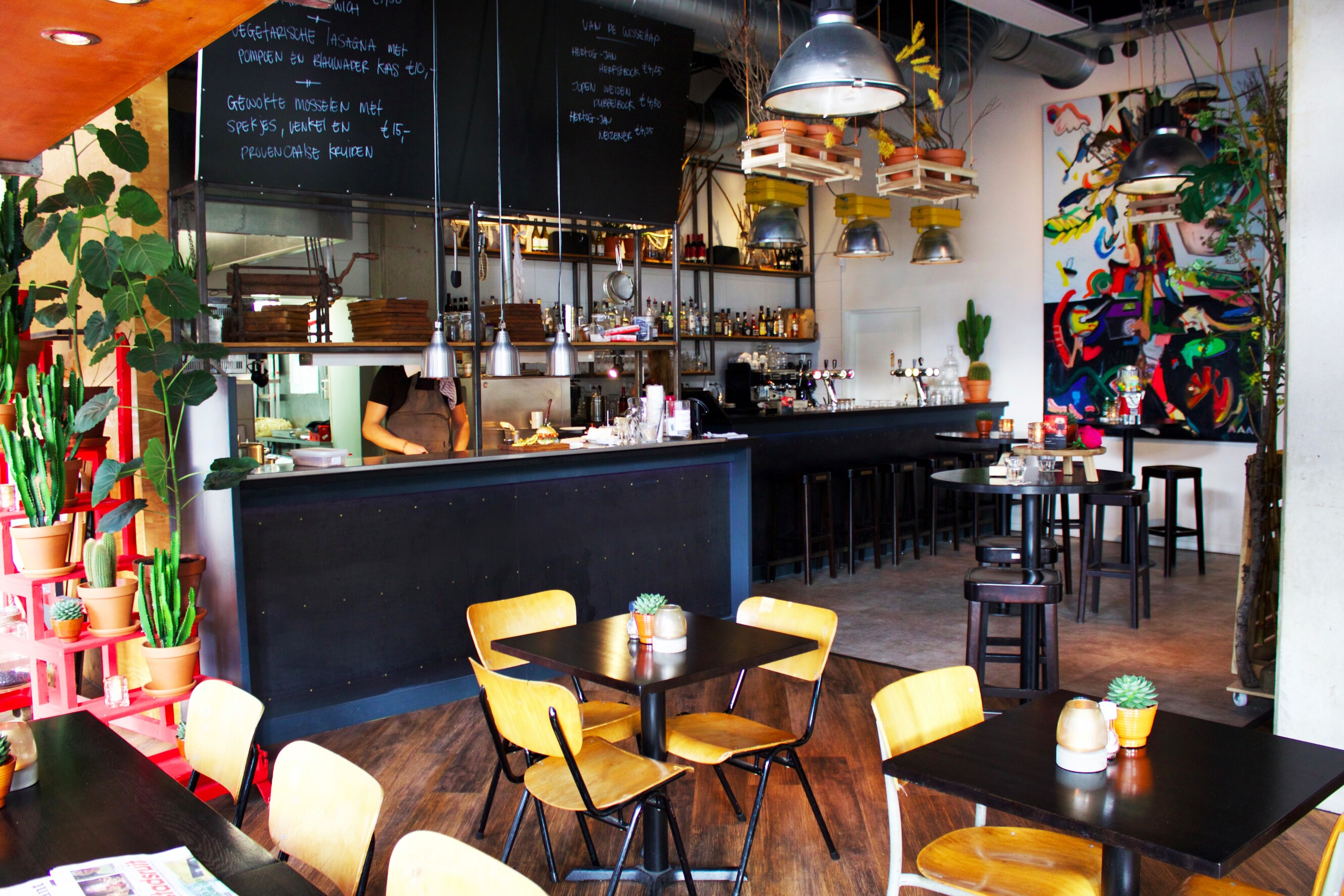 Baek Food & Drinks - De Buik van Rotterdam