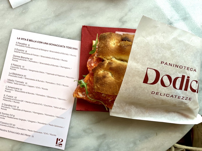 Naar Dodici voor het knapperige neefje van focaccia - De Buik van Utrecht