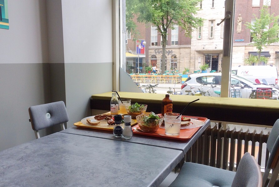 Het lopend buffet maakt een comeback bij True Food Kantine @42 ...